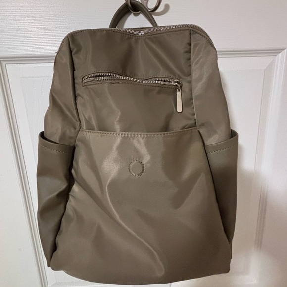 Roots | Bags | Greygreen Roots Backpack | Poshmark